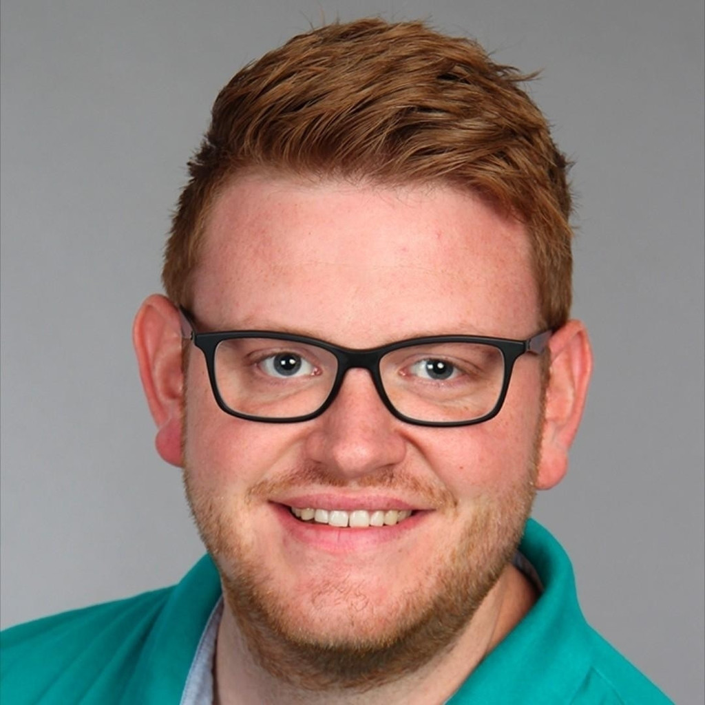 Steven Flassig - Leiter Logistik & Exportkontrollbeauftragter - BENZ ...