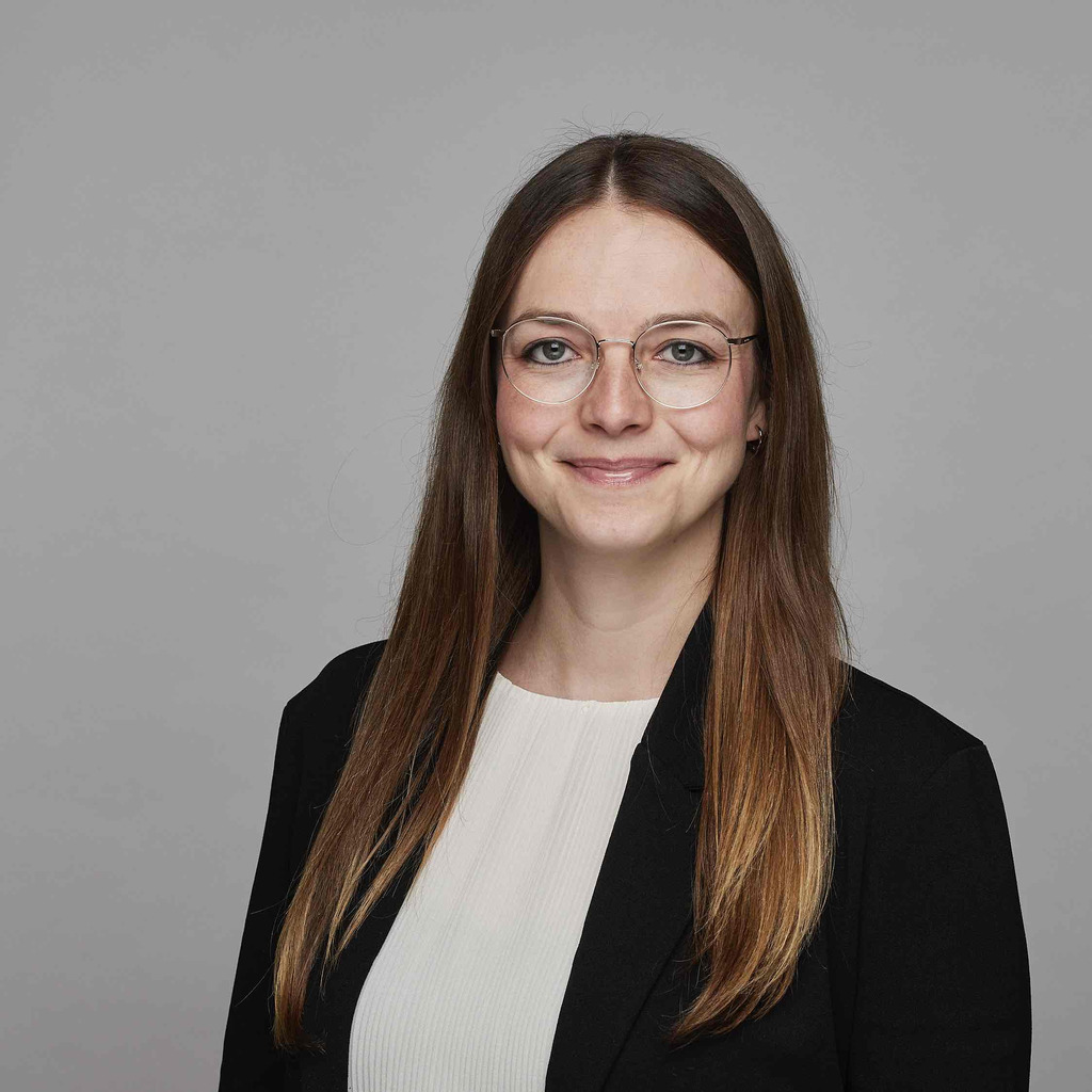 Laura Vogel's Instagram, Twitter & Facebook on IDCrawl