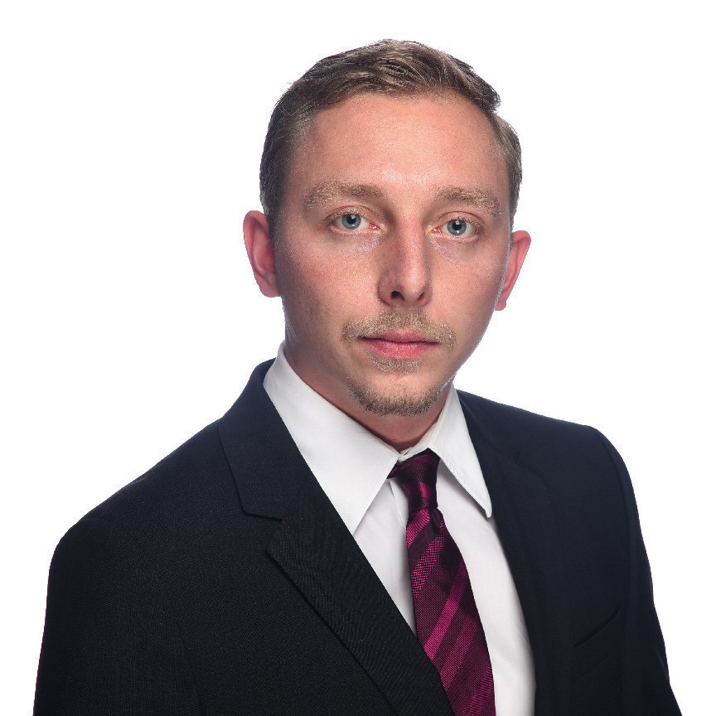 Daniel Baumgartner - Senior Financial Analyst | Accountant - Intel ...