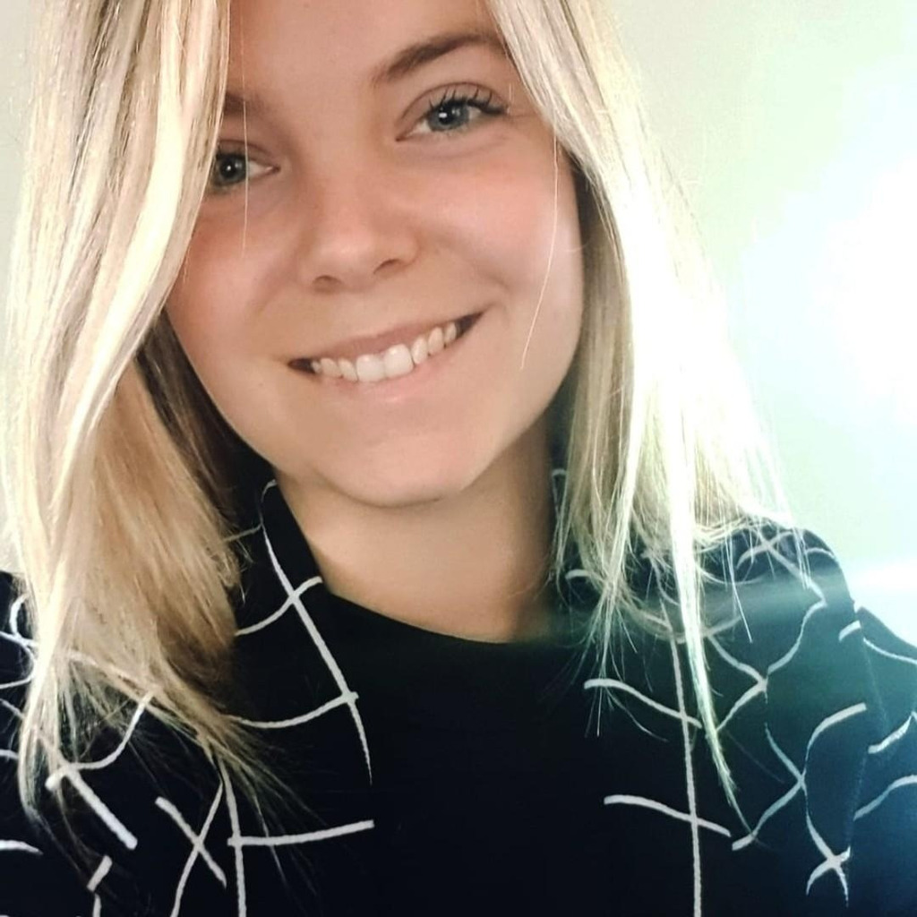 Jennifer Trier's Instagram, Twitter & Facebook on IDCrawl