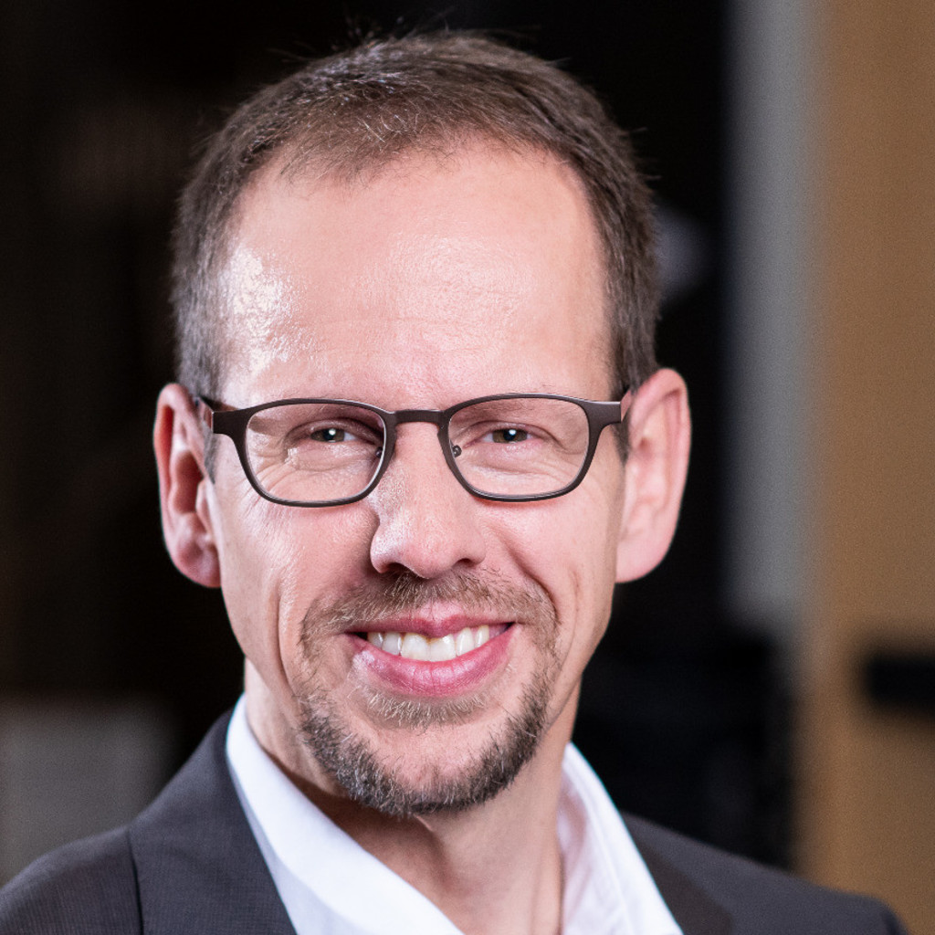 Michael Schobert - CEO (Chief Executive Officer) und Co-Owner - oraïse ...