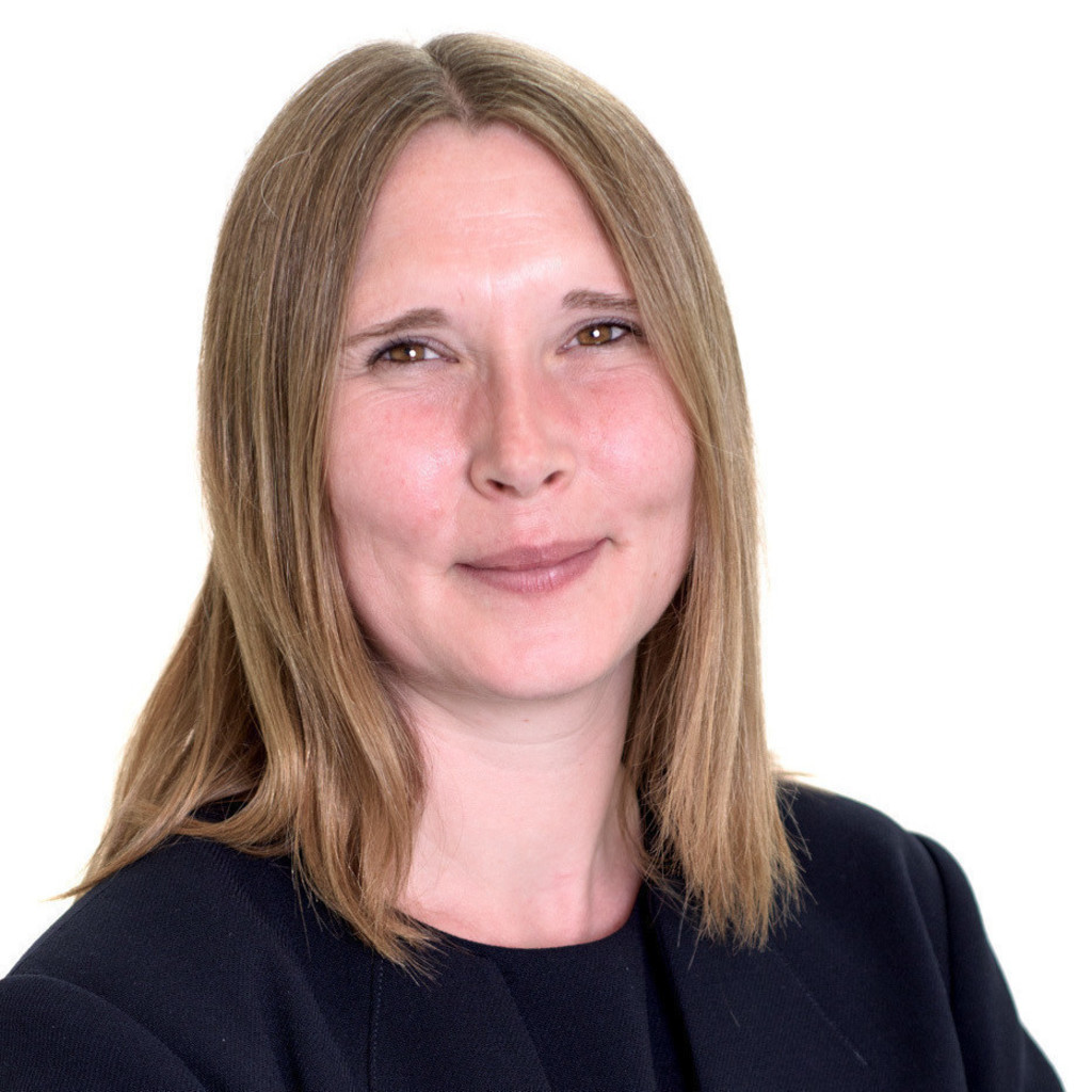 Caroline Hay - Senior HR Business Manager - Credit Suisse | XING