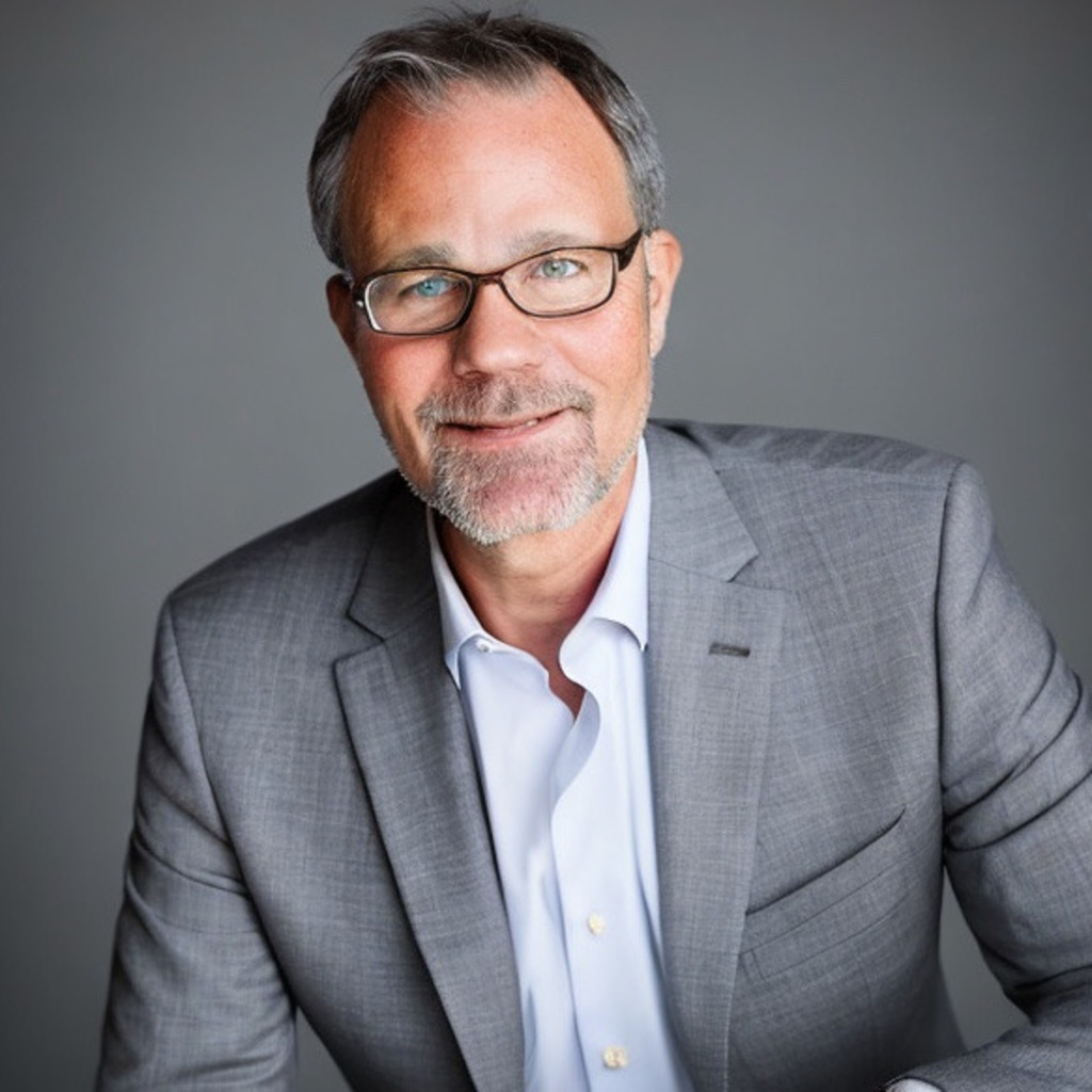 Martin Kögel - Leitung Vertrieb national/international - Martina ...