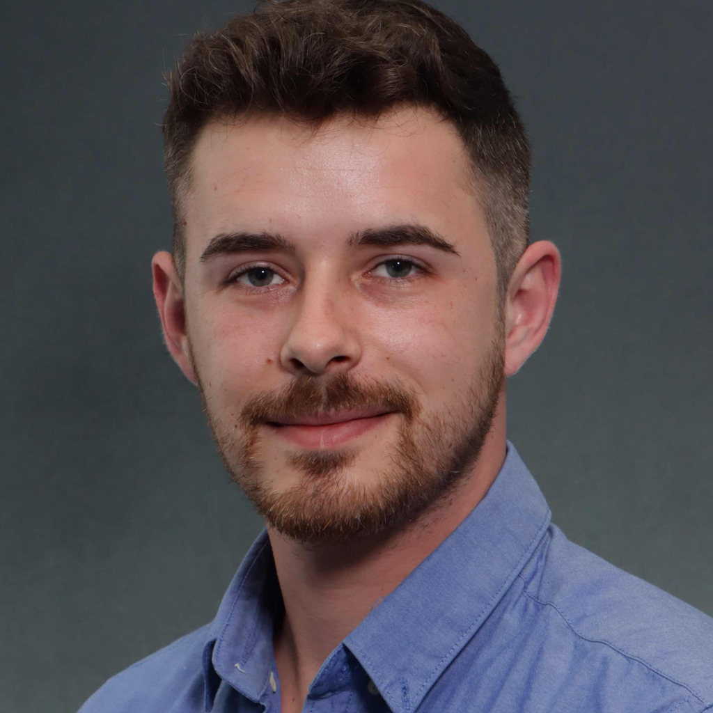 Julian Hanzlik - Mitarbeiter Qualitätssicherung - Daimler Buses ...