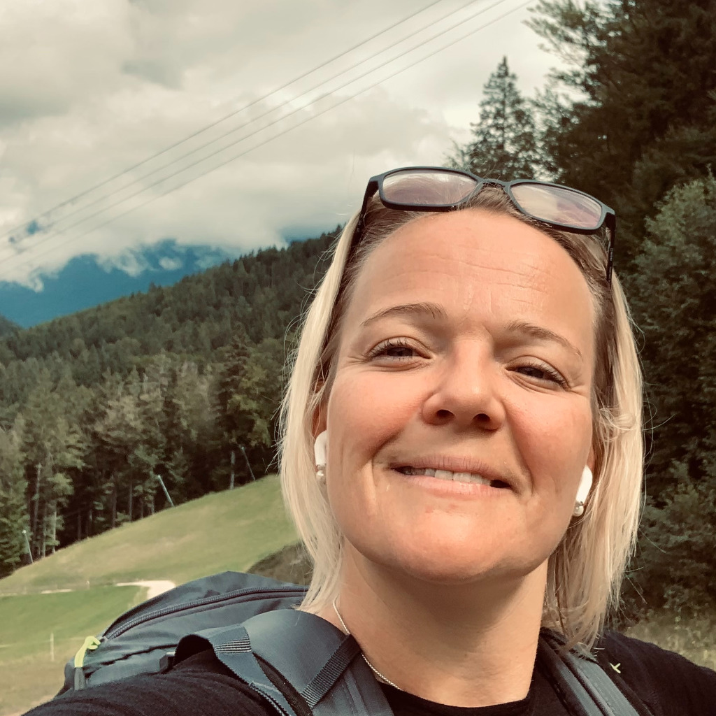 Raphaela Voltz - Juniorchefin :-D in spee - Therapiezentrum Voltz | XING