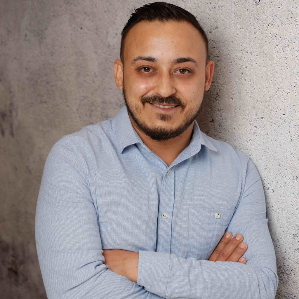 Yücel Kökezoglu - Parts Advisor - Tesla Motors GmbH | XING