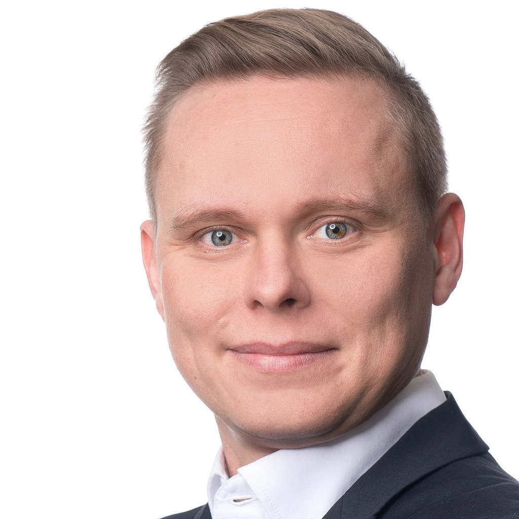 Dr. Marcus Konrad - Manager Product Engineering Software & EE - Driver ...