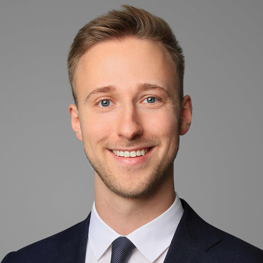 Manuel Hohmann - Project Manager - Roland Berger | XING