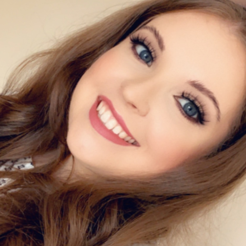 Kayleigh Hood - Marketing and Event Executive - AI Accelerator Institute | XING