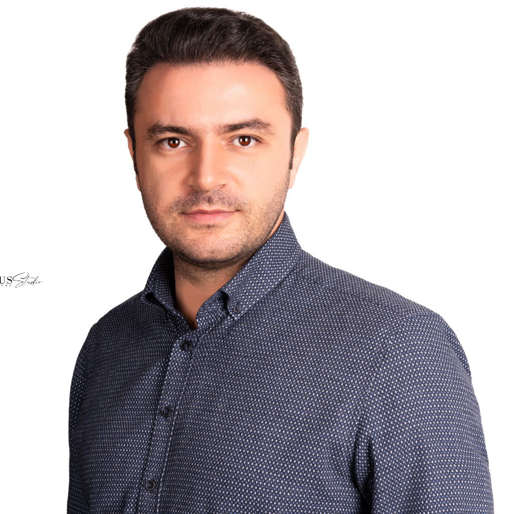 Reza Rahimpour - Filialleiter - Gol Afshan Arayesh | XING