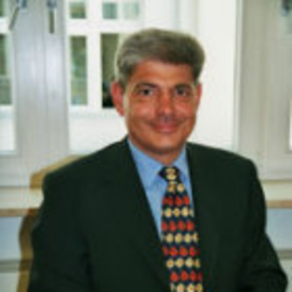 Charles Arrigo - Geschhäftsführer - LINGUA FRANCA Sprachschule | XING