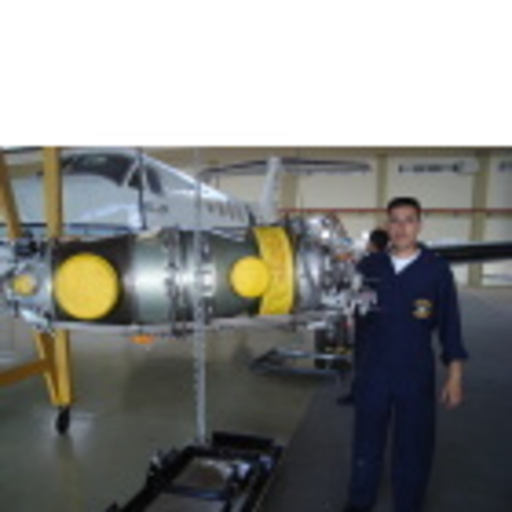 Christian Badillo Quiñonez - Técnico en mantenimiento de motores ...