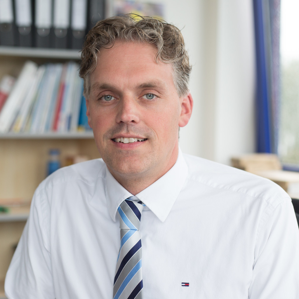 Sven Becker - Geschäftsführung - iv.sys Gesellschaft für innovative ...