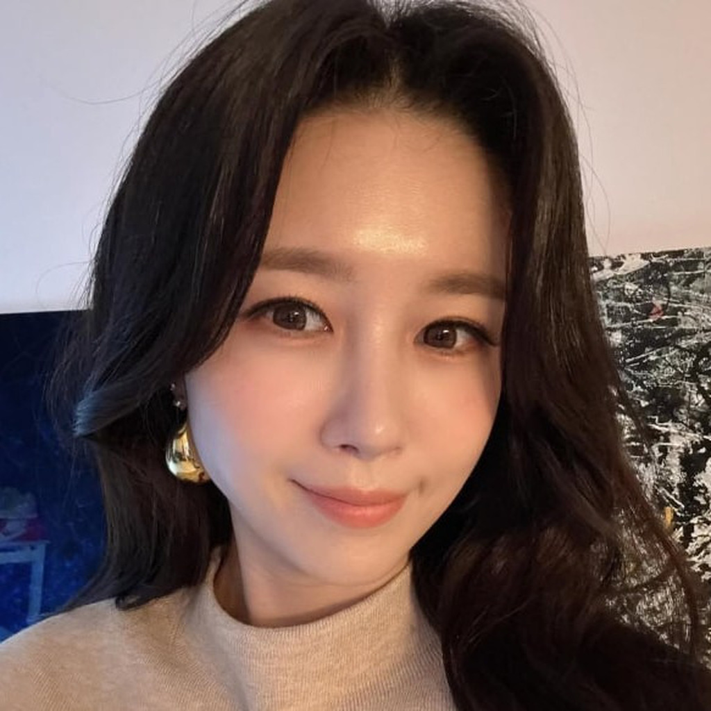 Olivia Lily - Senior Product Manager - Intuitive Surgical | XING