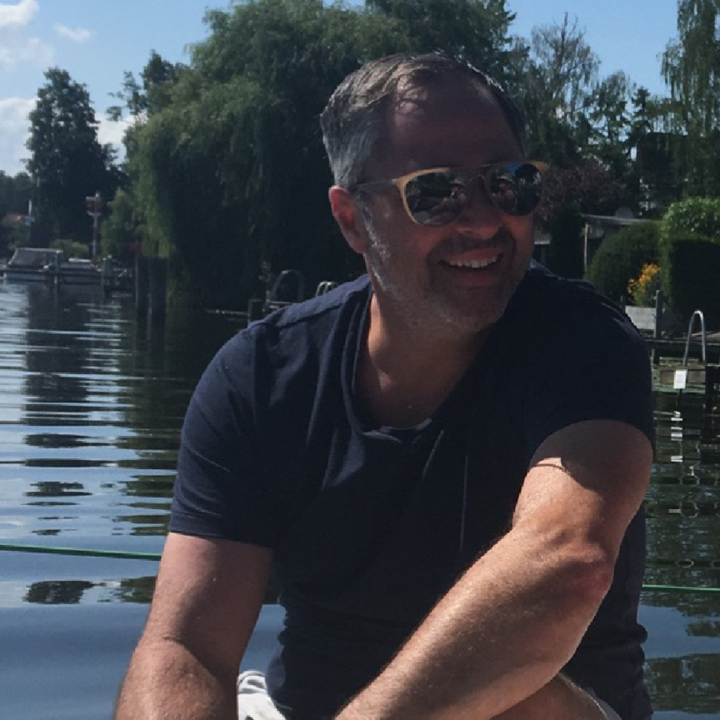 Oliver Hoerr - Inhaber - wedrugraphic | XING