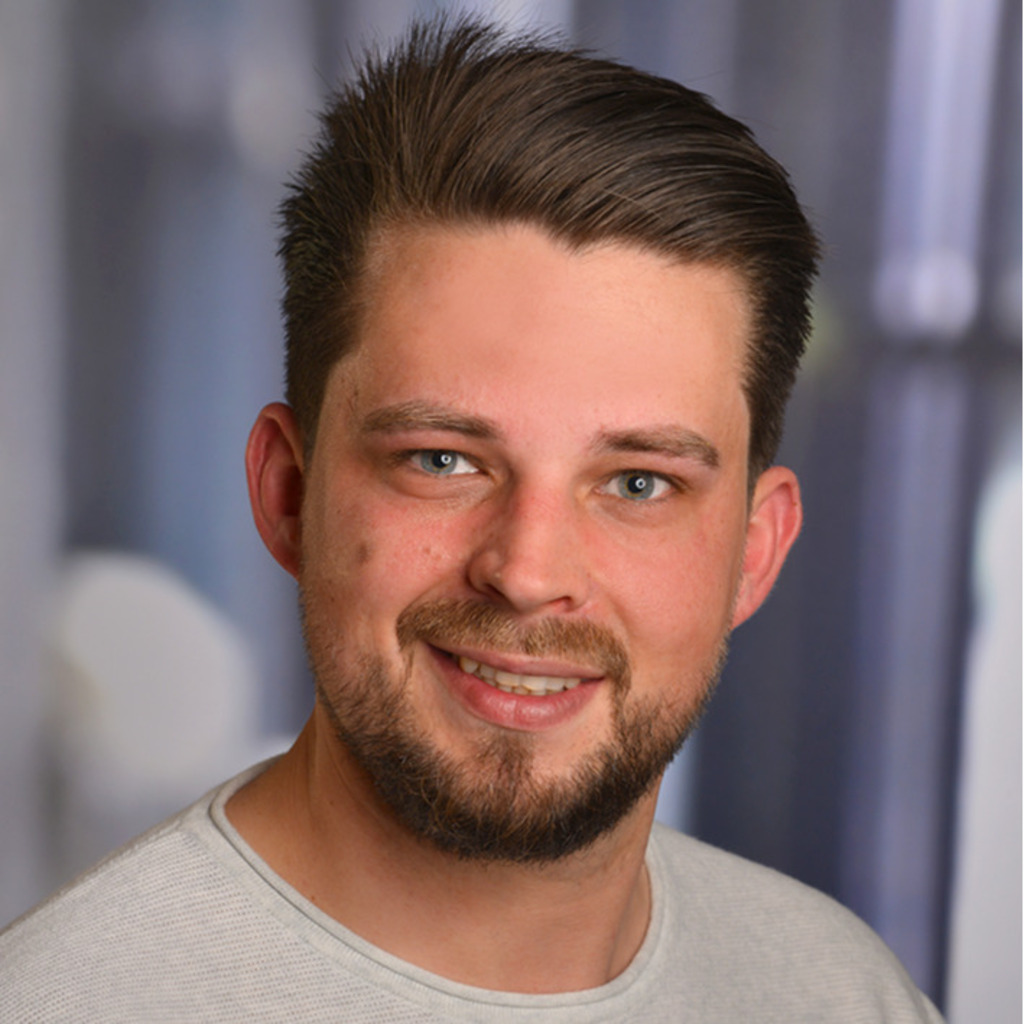 Stephan Hecker - Service-Techniker - Fichter Maschinen GmbH | XING