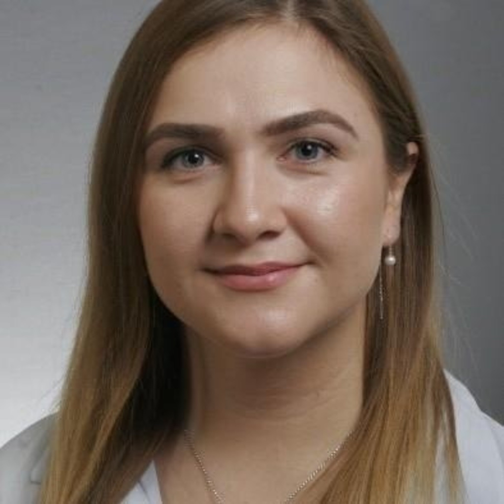 Evelina Schulz - Management und Digitalisierung - FOM Hochschule für ...