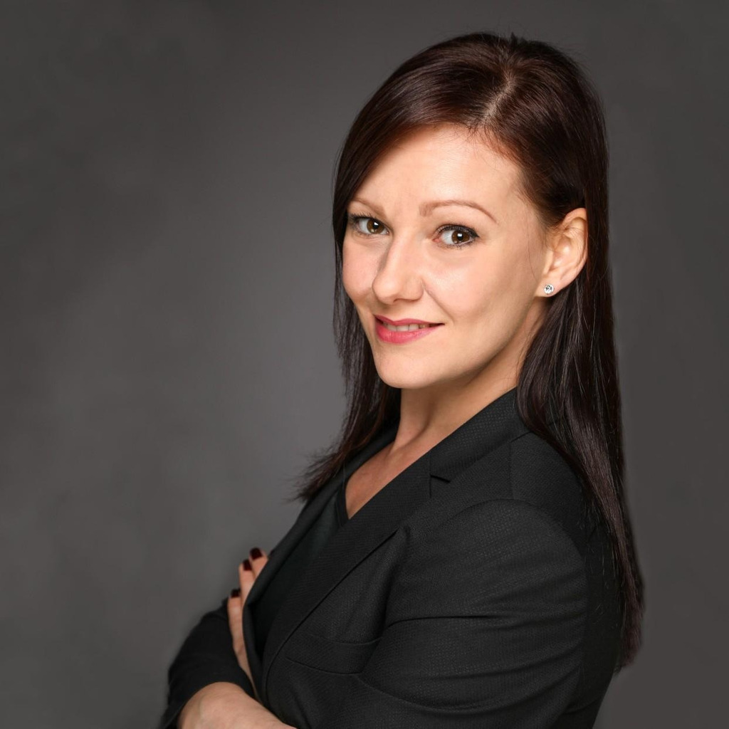 Sabine Schimpf - Vertriebsleiterin Süd - E.ON Business Solutions GmbH ...