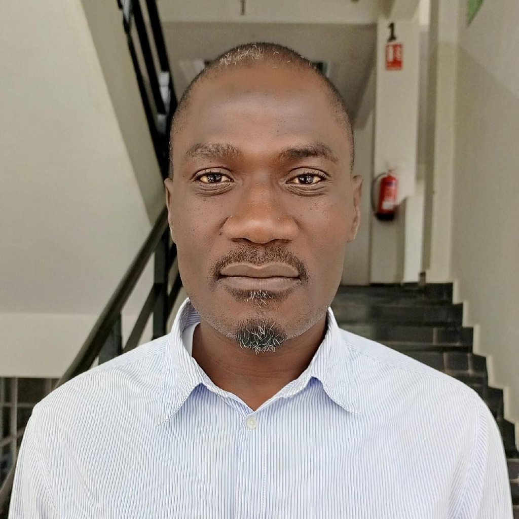 sammy-awuor-forklift-operator-kenya-power-lighting-co-ltd-xing