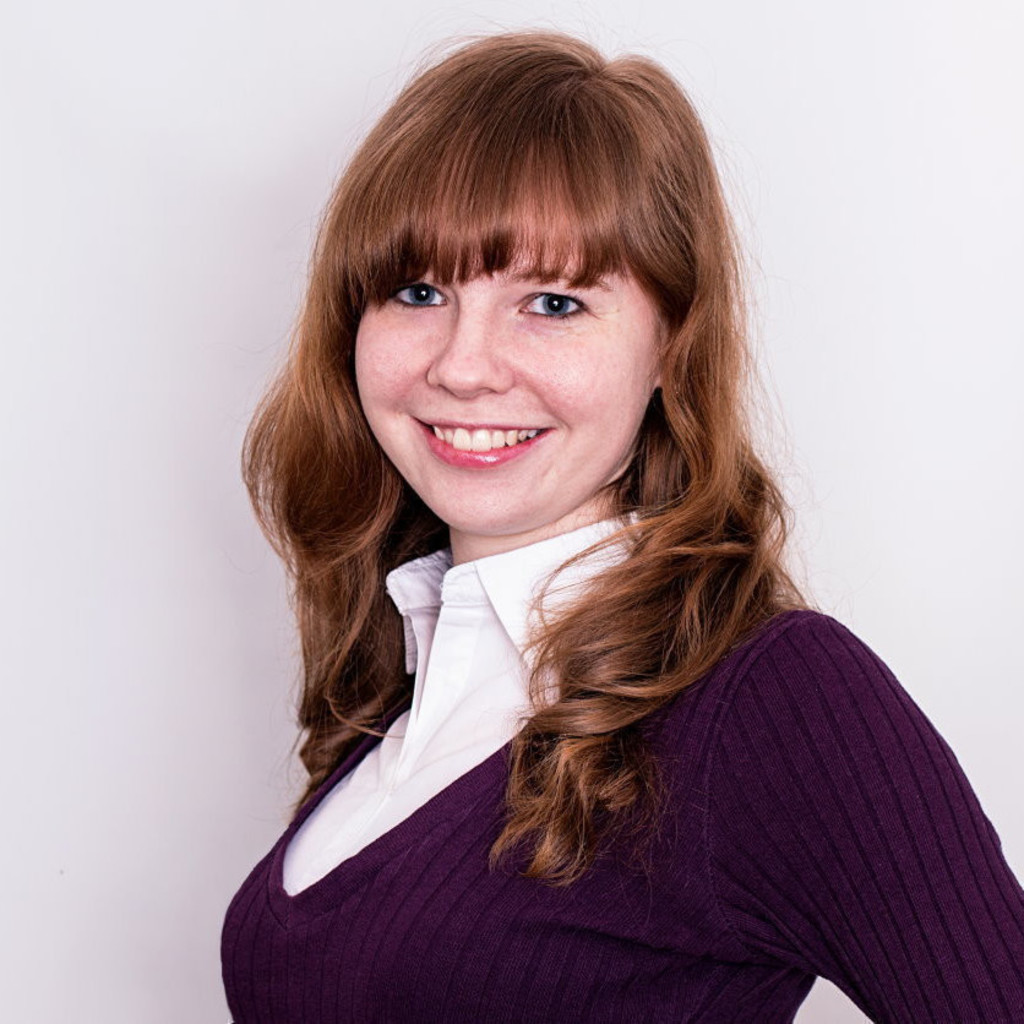 Vicky Heinzelmann - Stellvertretende Leitung Marketing / Presse- und ...