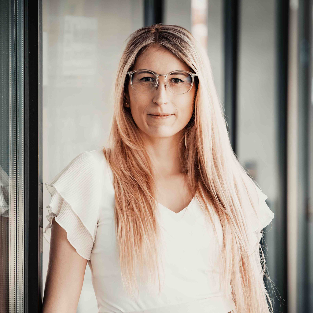 Tanja Müller - Passionated Unicorn | Design Lead | Design Manager - HCL ...