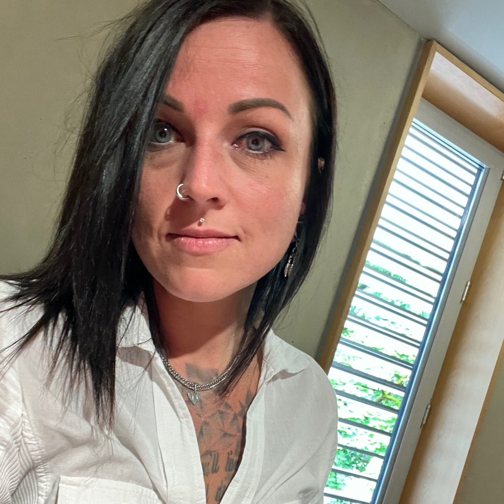 Alexandra Black - Disponent Entstörungsmangement - Deutsche Bahn | XING