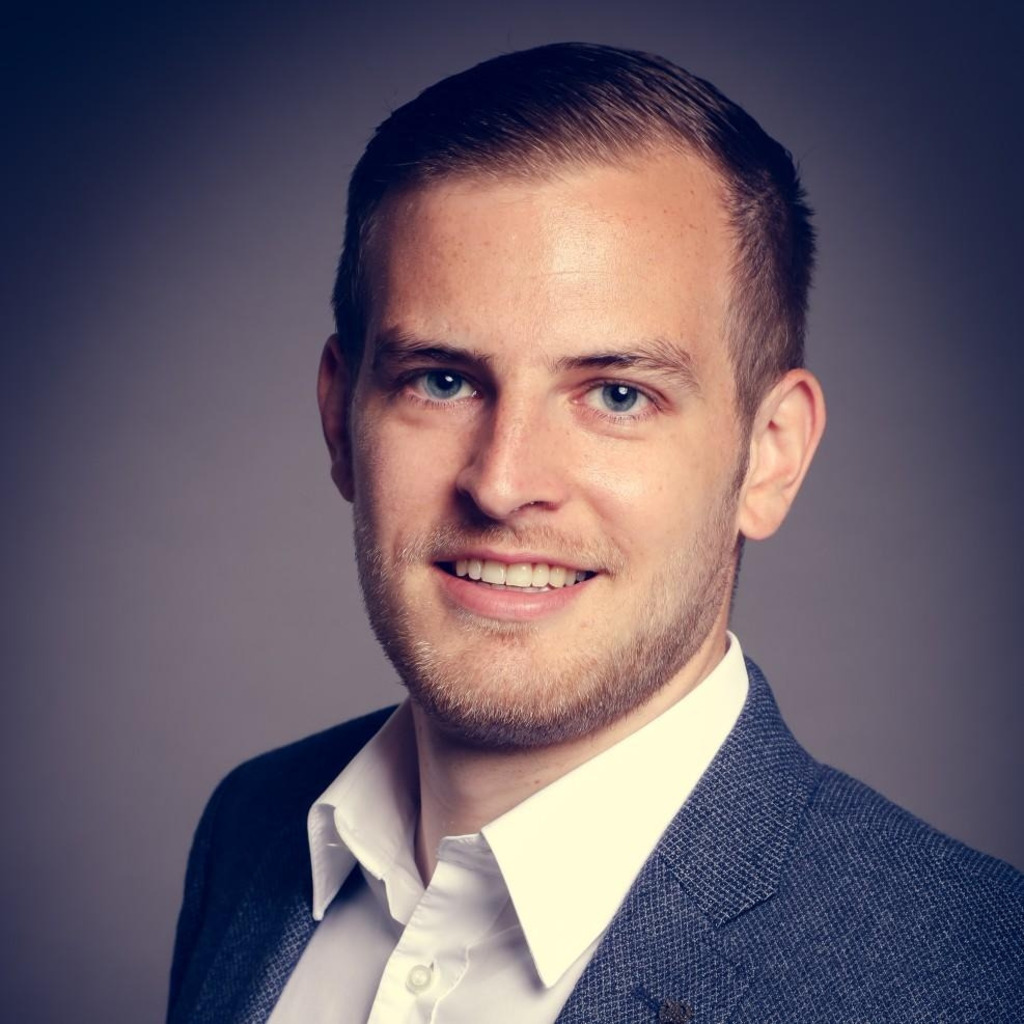 Ostermann aus Essen in der Personensuche von Das Telefonbuch