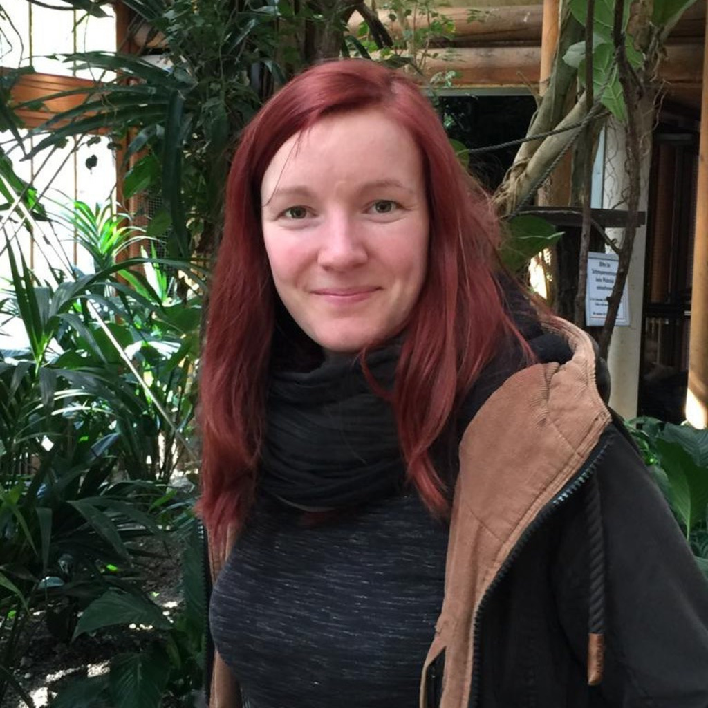 Julia Kind genannt Schönherr - Professional IT-Betriebssupport - T ...