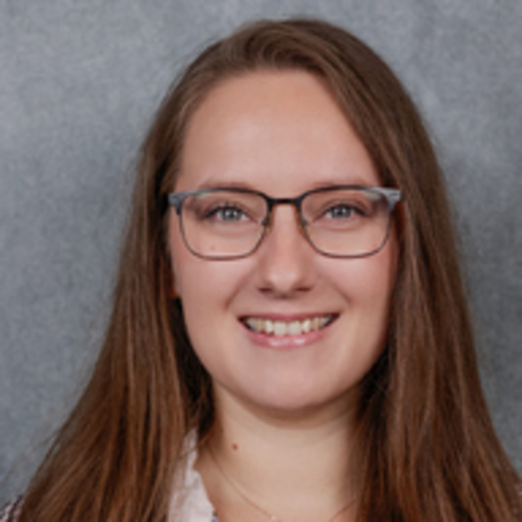 Alexandra Weber - Software-Entwickler C++ - Windhager | XING