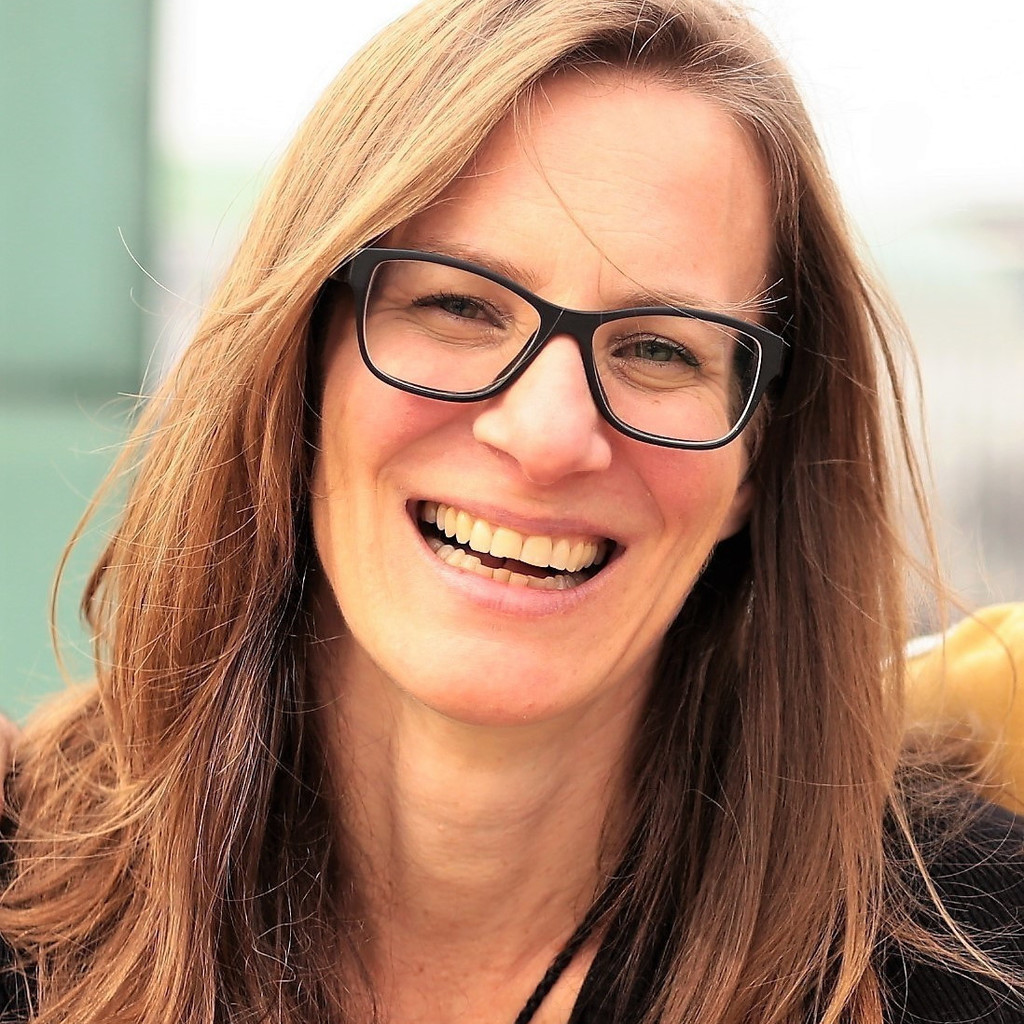 Lisa Bartels's Instagram, Twitter & Facebook on IDCrawl