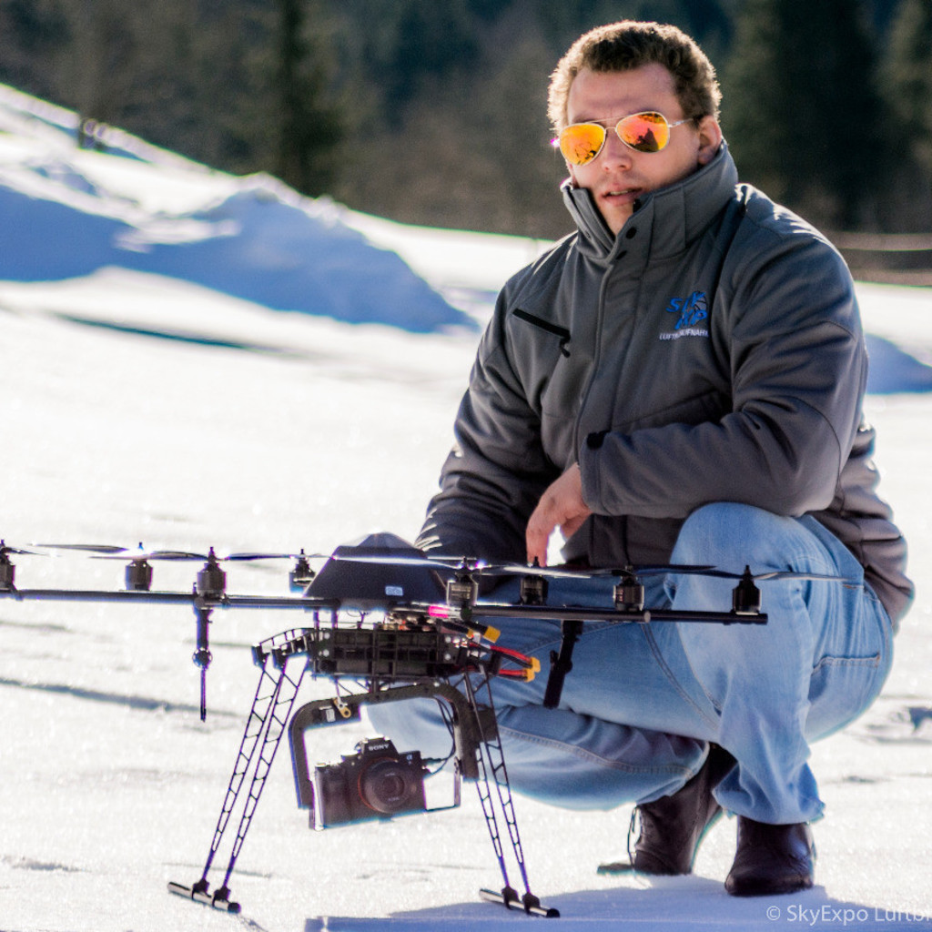 Christoph Lehner - Berufsfotograf - SkyExpo Luftbildaufnahmen e.U. | XING