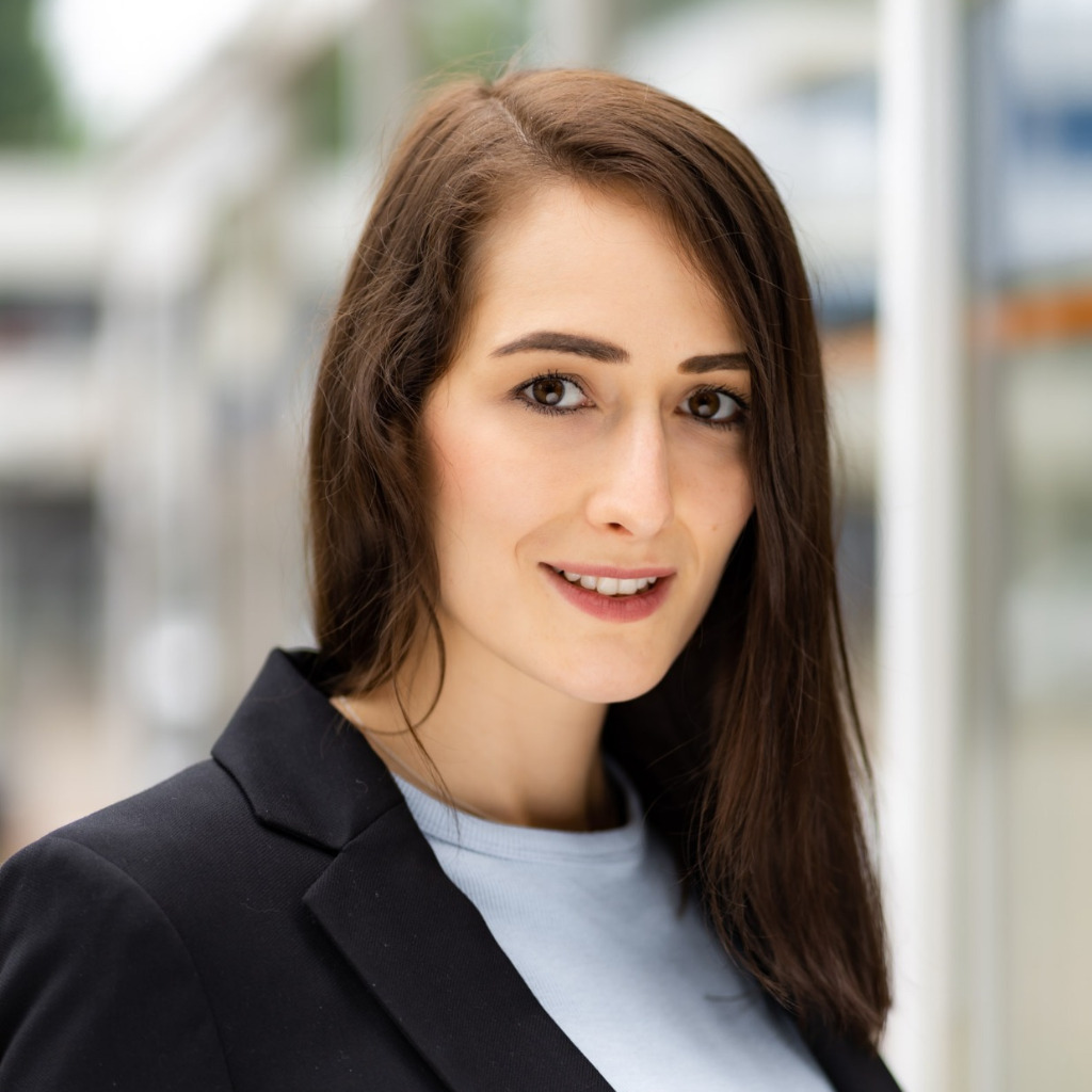 Robert Helmig's Instagram, Twitter & Facebook on IDCrawl