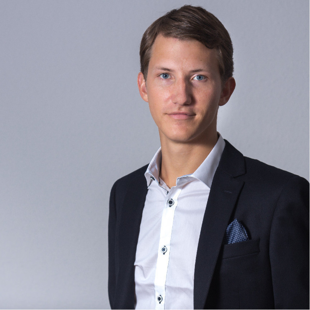 Simon Gunnemann - Geschäftsführer - Gebr. Hack Feinbackwaren GmbH | XING