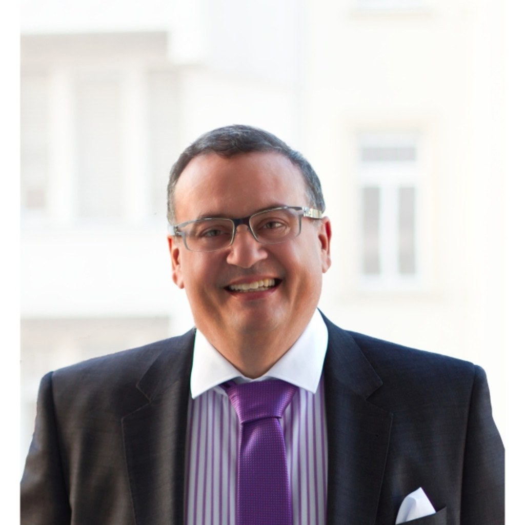 Larry Bloom - Management Consultant / Trainer, Berater/Trainer - Bloom ...