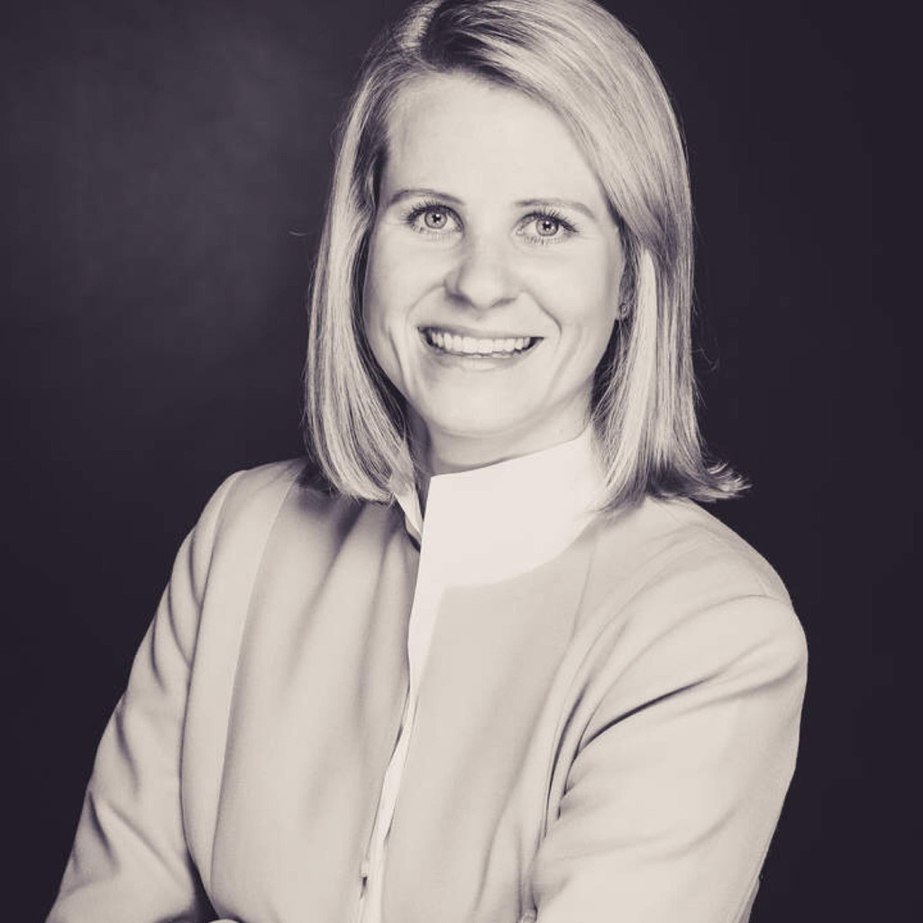 Dr. Julia Coesfeld - Head of Digital Innovation Lab - Miele & Cie. KG ...