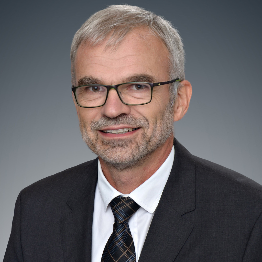 Helmut Krüger - Consultant für NAS/NetApp - HDI AG | XING