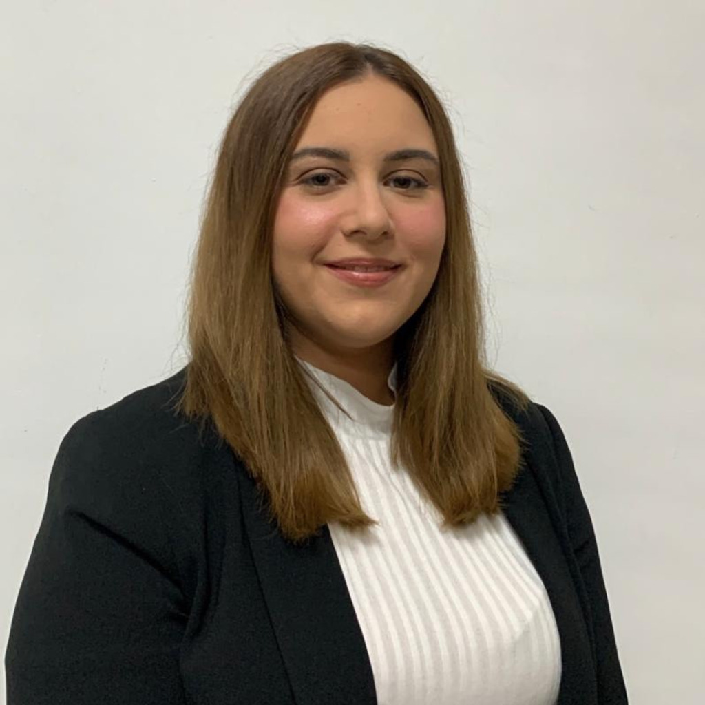 Valentina Salihu - Trainee - Schoellerbank Invest AG | XING