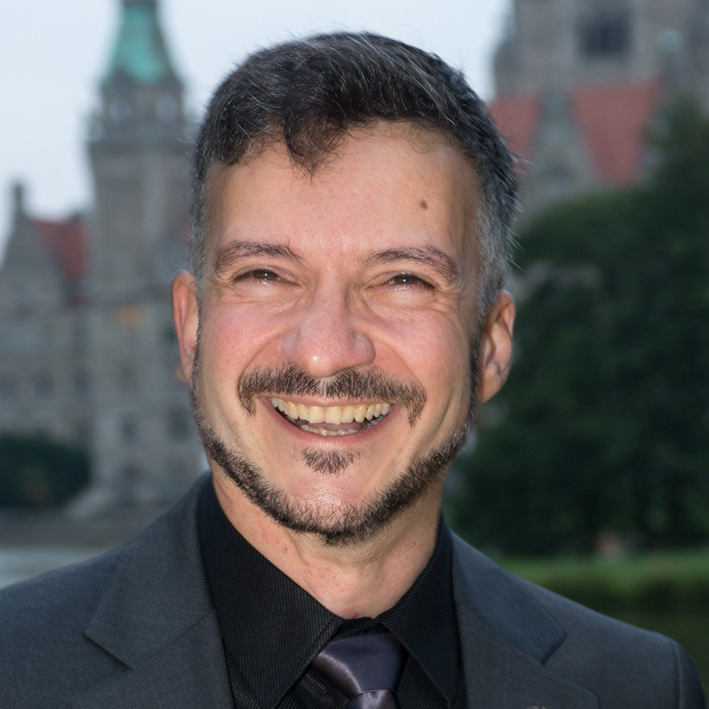 Dr. Irving Benoît Wolther - Geschäftsführer - _phonos-Journalistenbüro ...