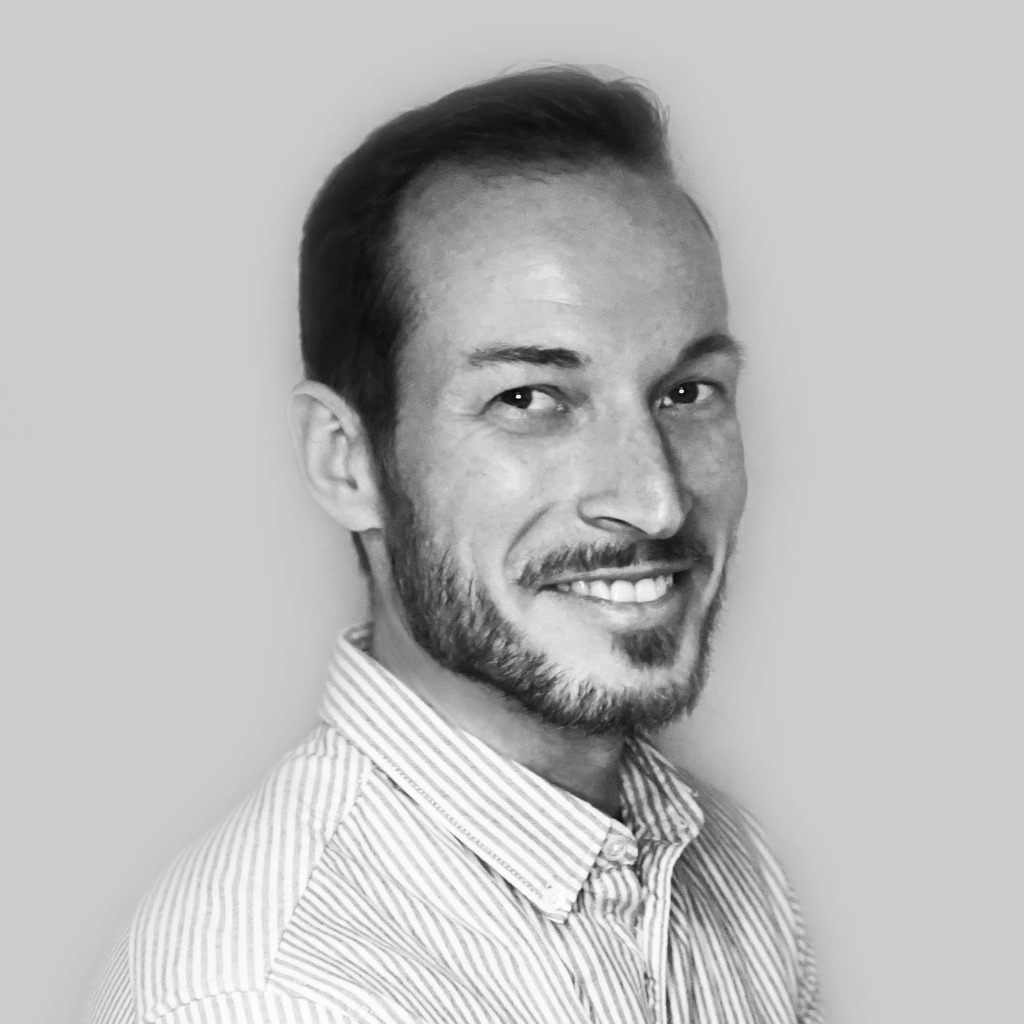 Steven Schumann - First Officer - Deutsche Lufthansa AG - Lufthansa ...