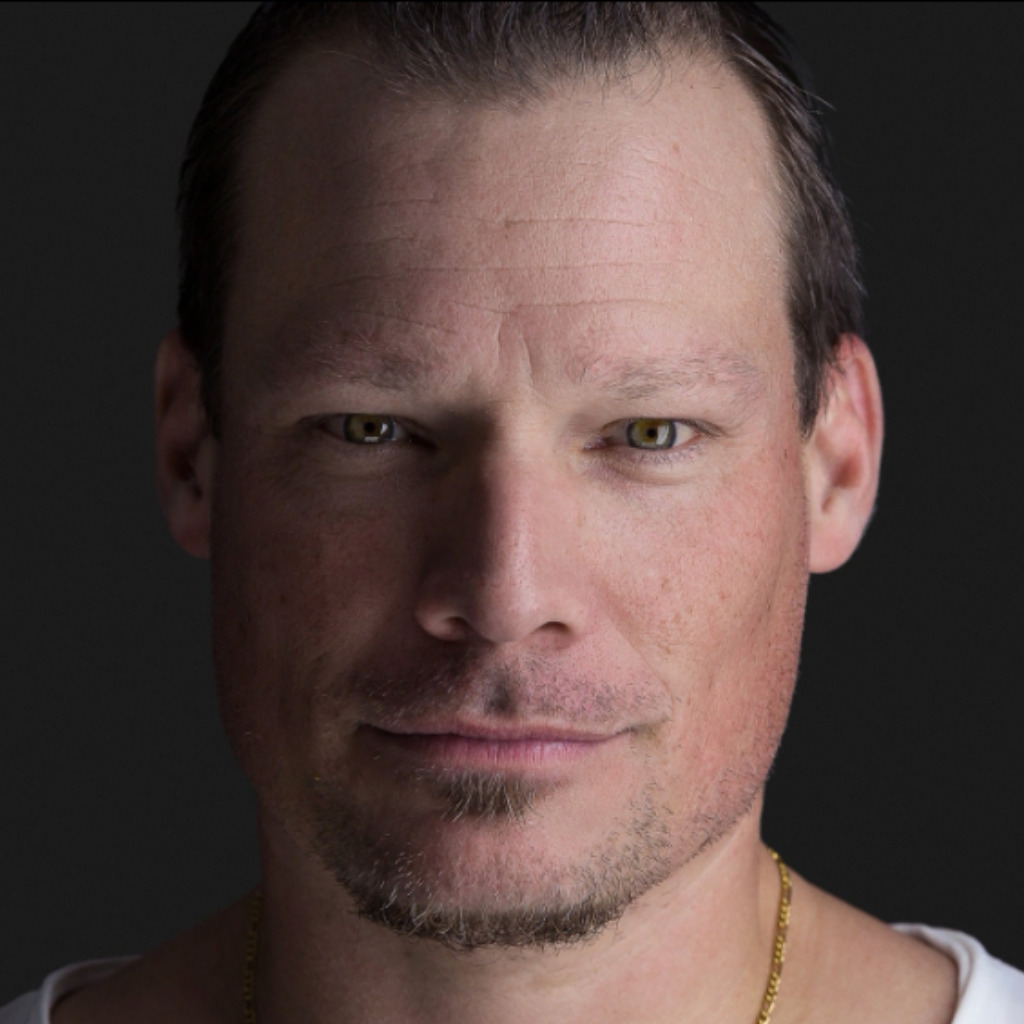 Christian Kucera's Instagram, Twitter & Facebook on IDCrawl