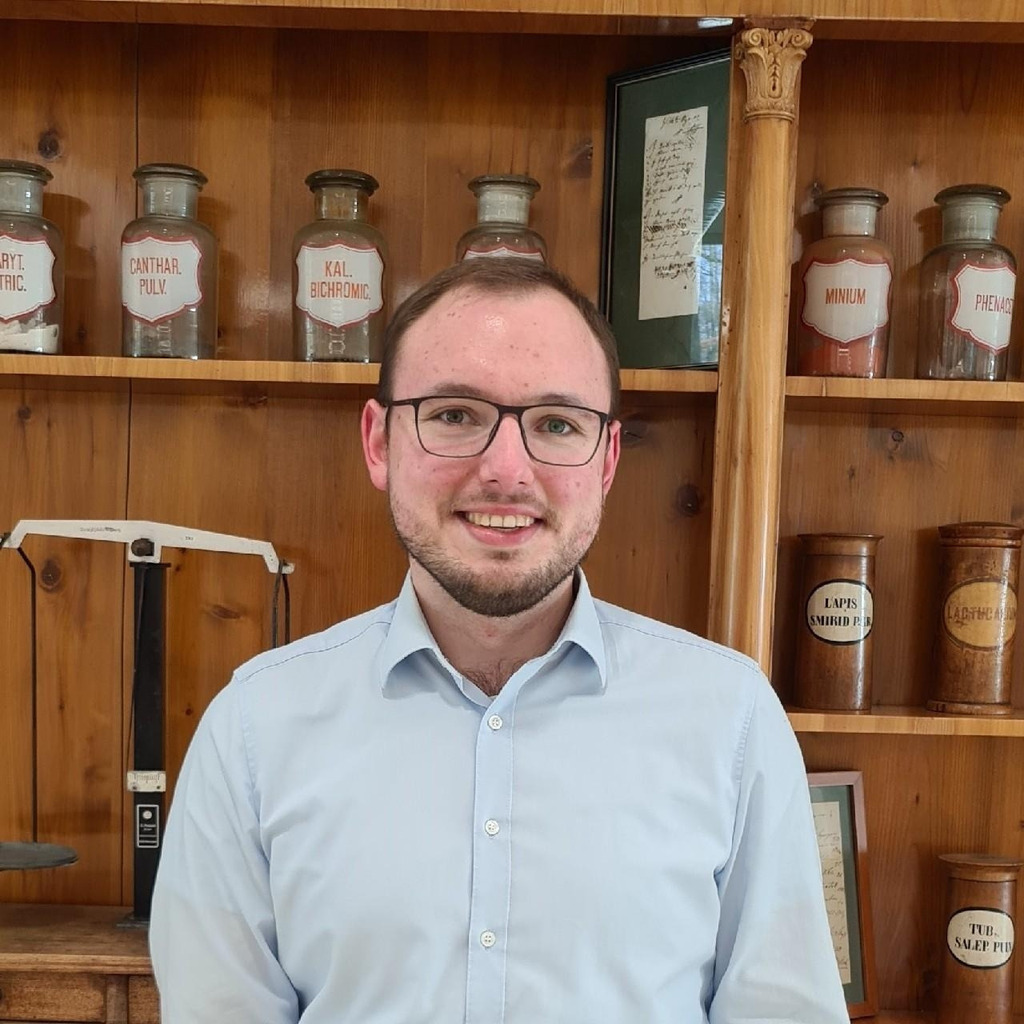 Thomas Schuster - Treasurer: Cash Management - Global Process ...