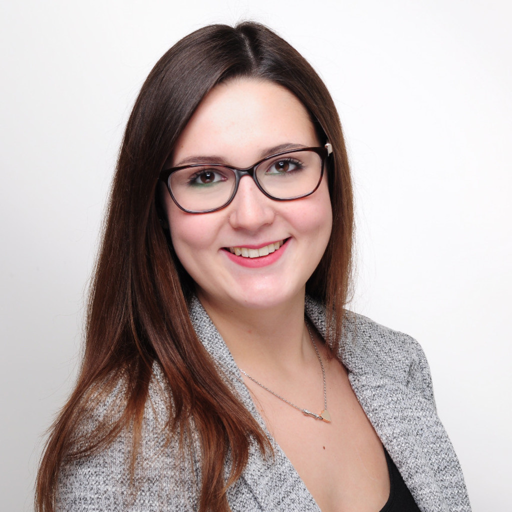 Viktoria Scheid - Kauffrau für Marketingkommunikation - Saarbrücker ...
