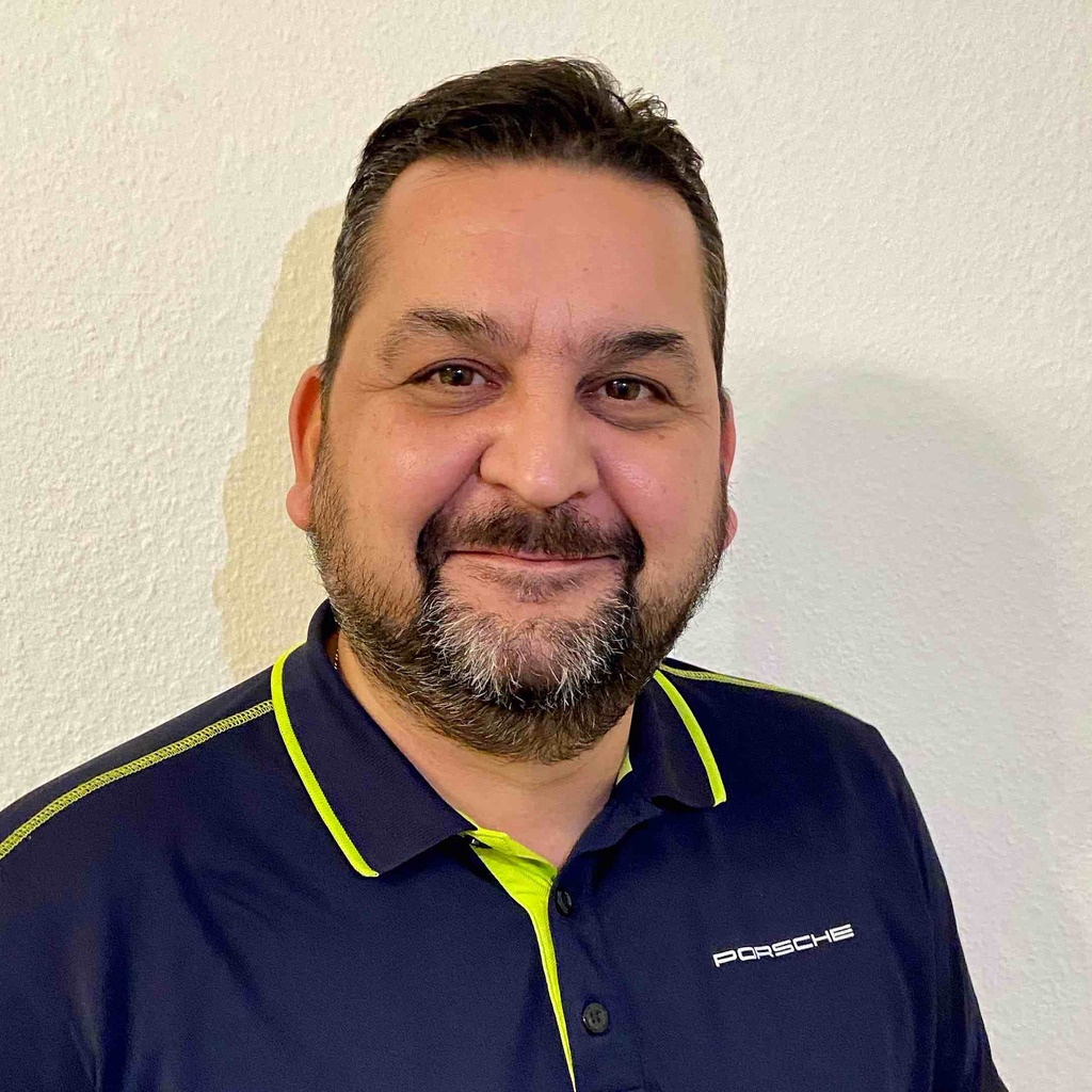 Michael Binder - Serviceberater - Porsche Niederlassung Stuttgart | XING Michael Binder - Serviceberater - Porsche Niederlassung Stuttgart | XING