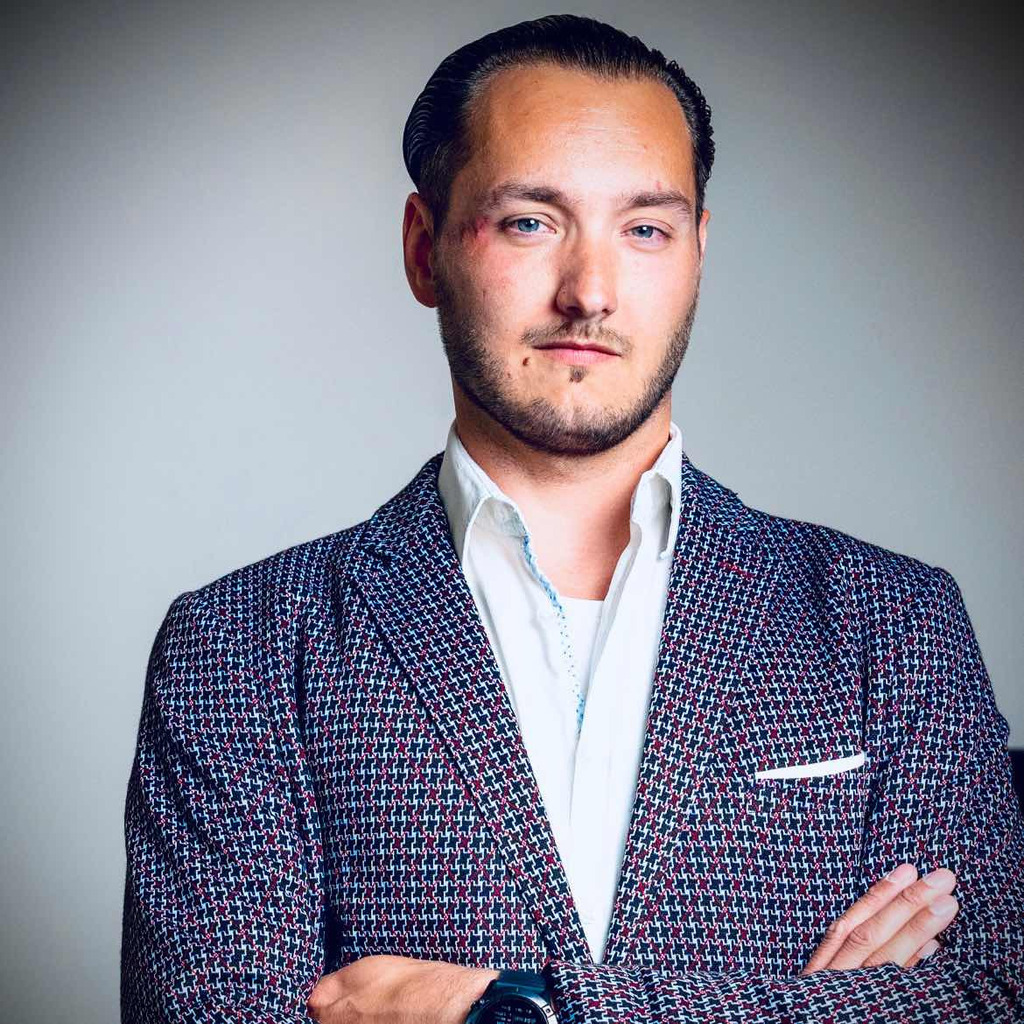 Patrick-Pascal Polomka - Deputy Director Concept & Brand Ditsch - Valora Food Service ...