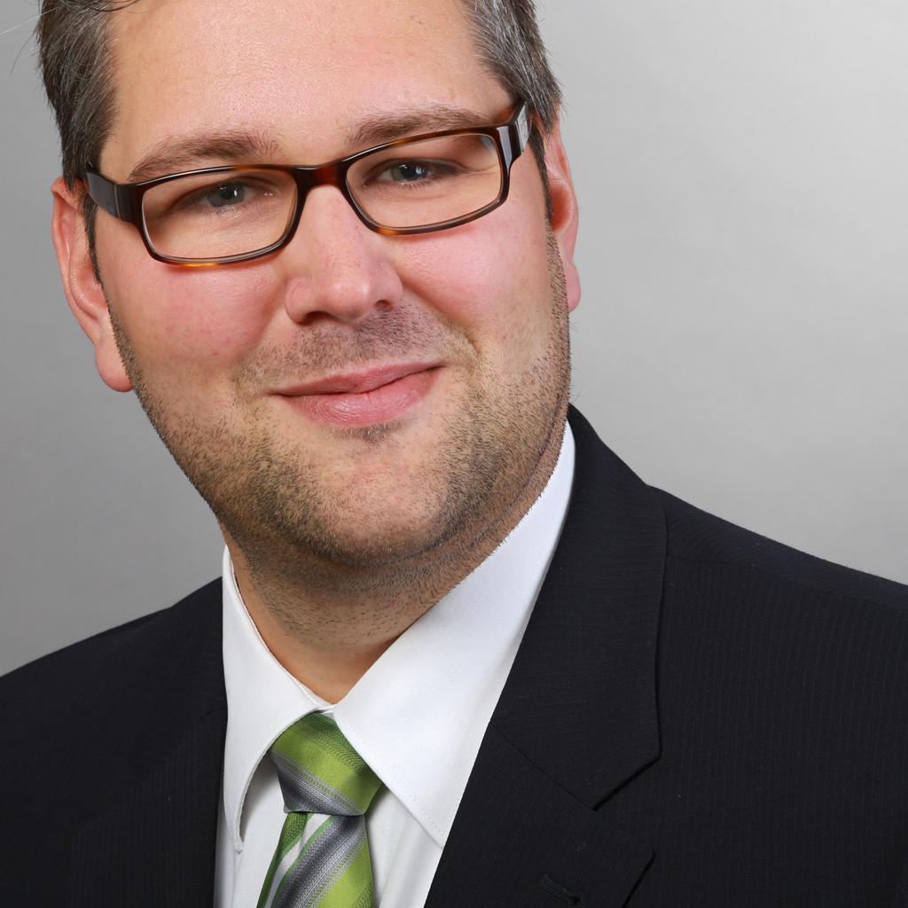 Thomas Kern - Leiter Einkauf, AV - Kuris Spezialmaschinen GmbH | XING