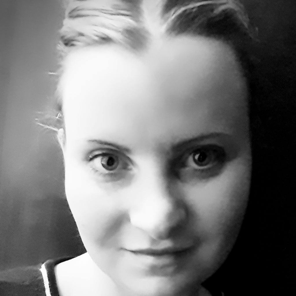 Lisa Backes - examinierter Altenpfleger - Sozialstation | XING