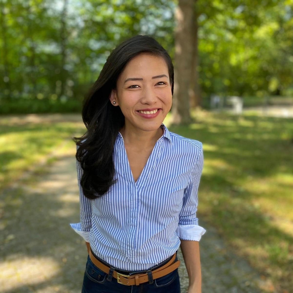 Huyen Phan - Immobilienbewertung - DIA Universität Freiburg | XING