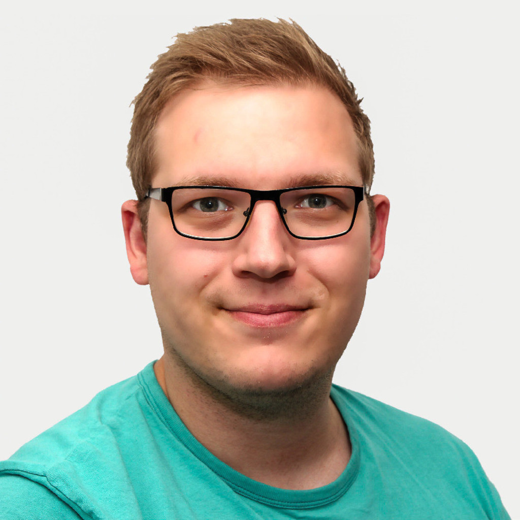 Tony Schwab - Produktfotograf/Webassistent - Belan GmbH | XING