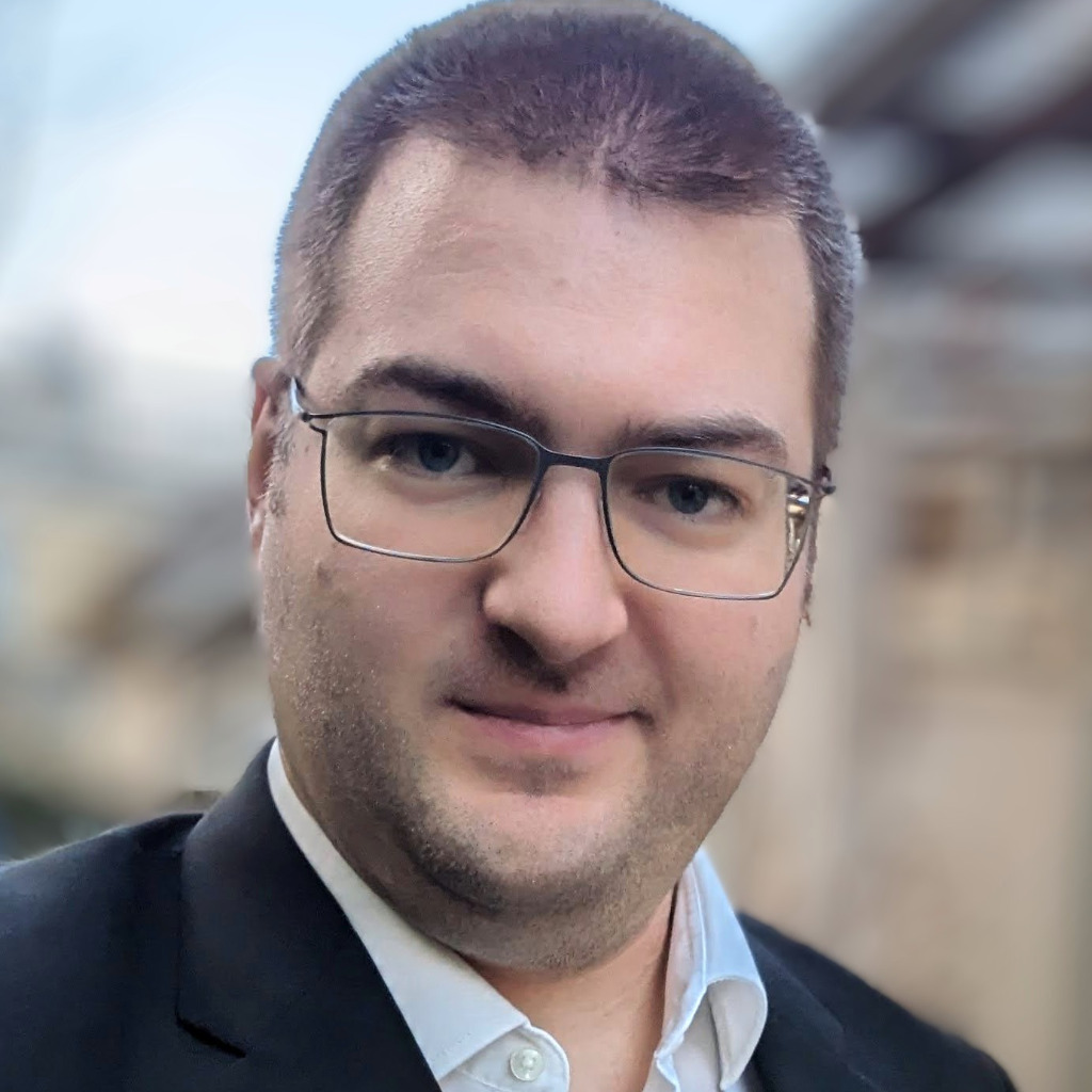 Christoph Holthaus - AI Solutions Architect / Softwareentwickler - AI ...