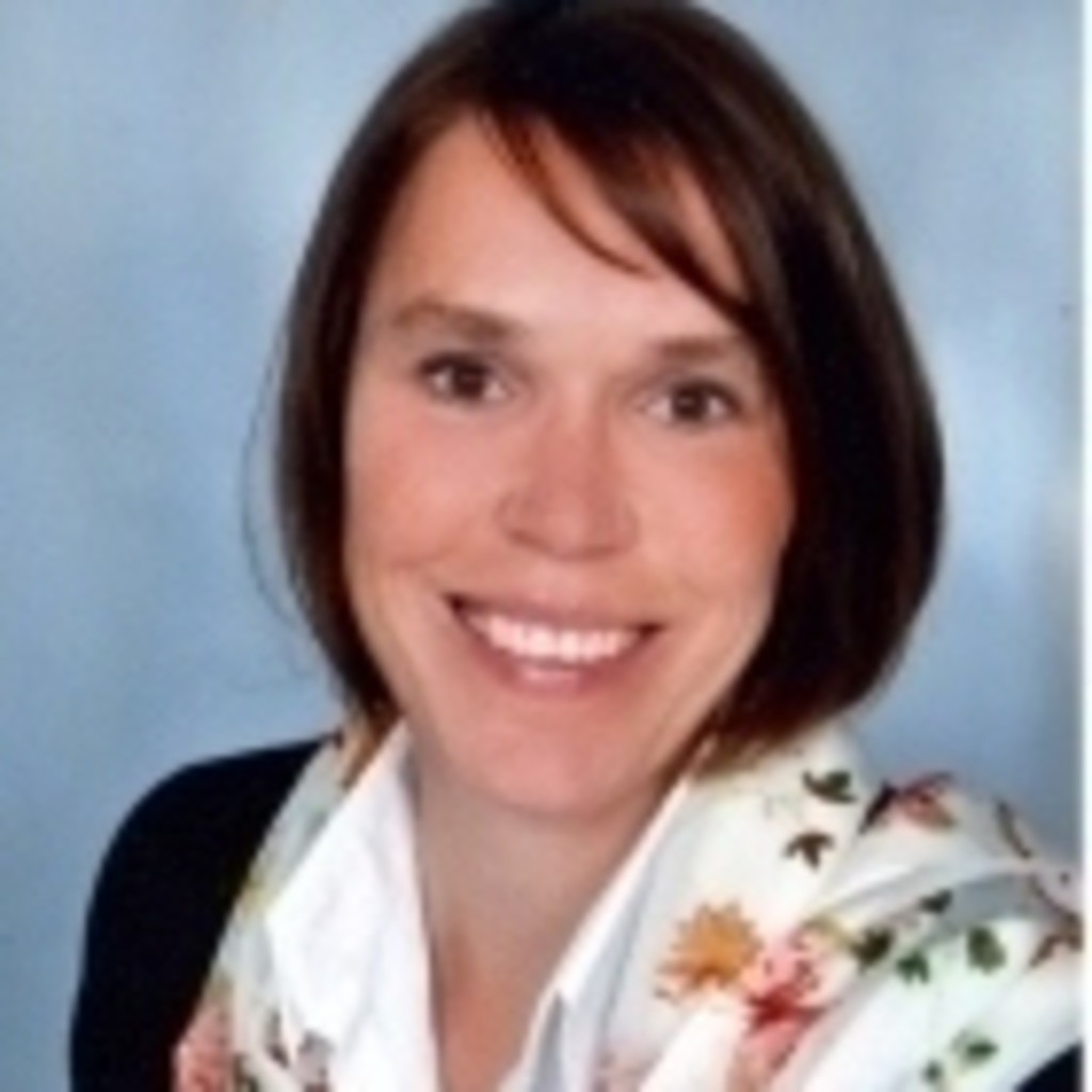 Anette Linder-Büchsenschütz - Manager Corporate Services - Berlitz ...